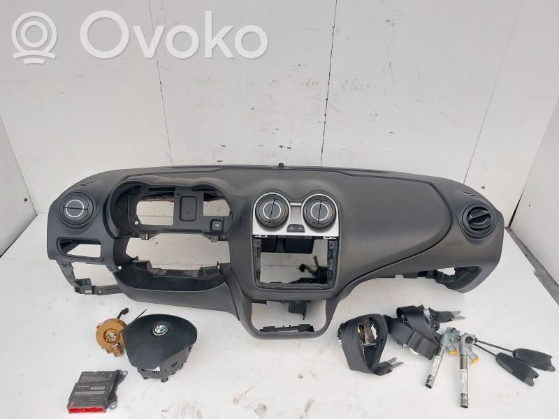 50524710 Alfa Romeo Mito Kit airbag avec panneau, 315,00 € | OVOKO