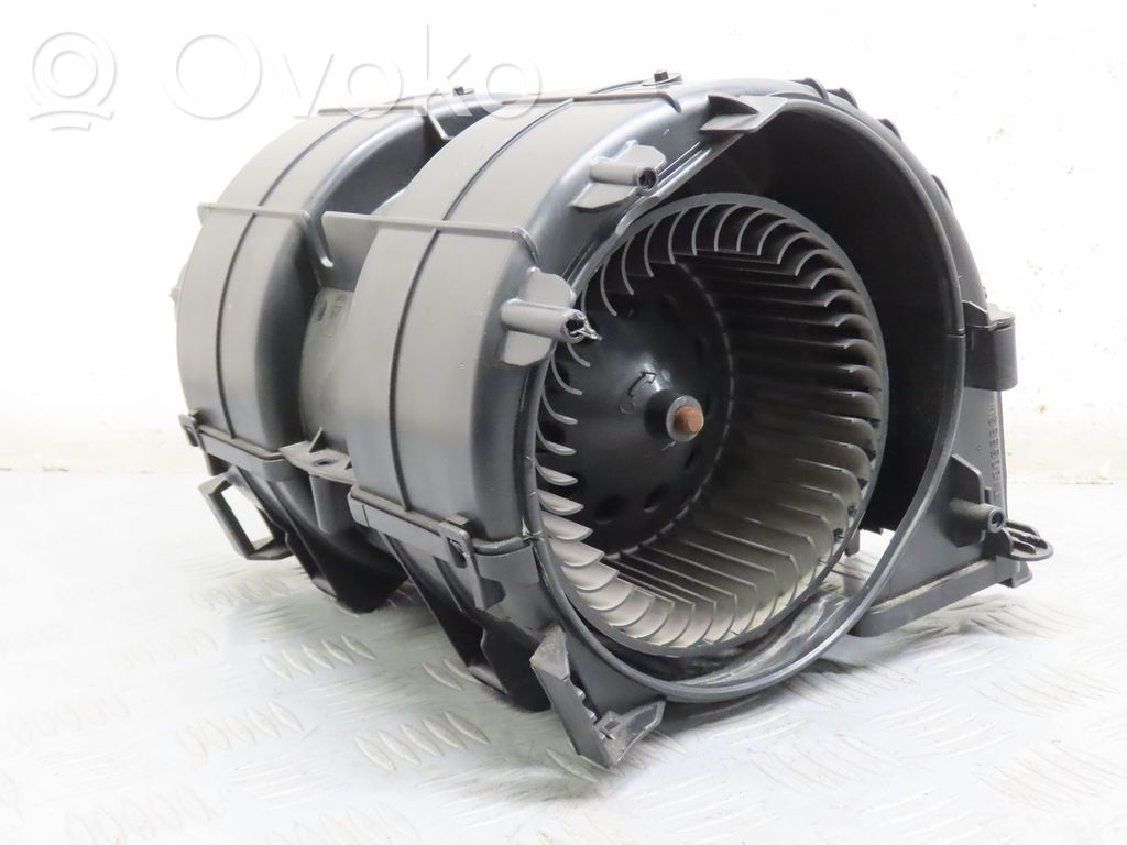 272109961R Renault Scenic III - Grand scenic III Heater fan/blower, €63 ...