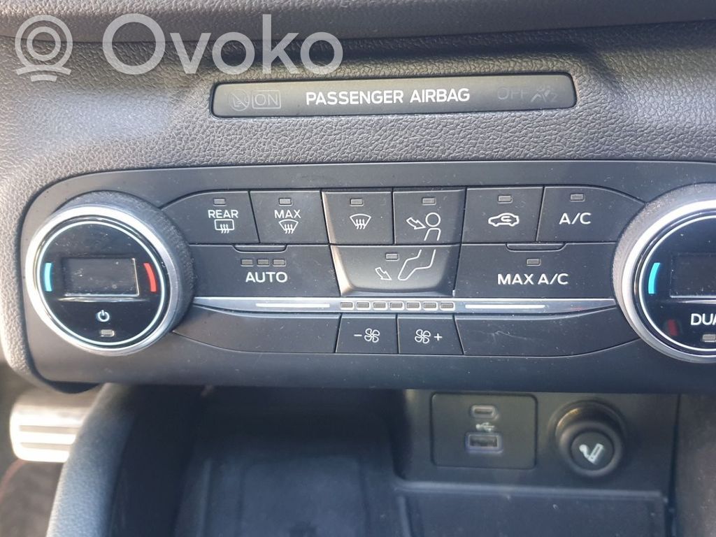 LJ6T18C612AD Ford Kuga III Climate control unit, €115.28 | RRR