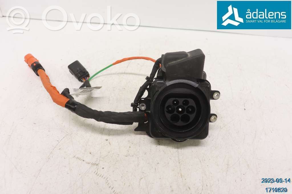 32340095 Volvo S90, V90 Akkulaturi (vaihtoehtoinen), 178,58 € | OVOKO