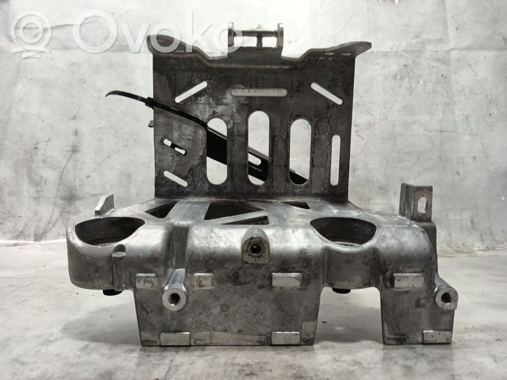 150069600B Tesla Model S Support roue de secours, 52,40 € | OVOKO