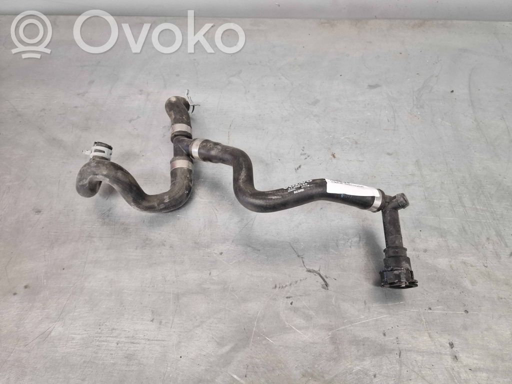 31368145 Volvo XC90 Moottorin vesijäähdytyksen putki/letku, 12,00 € | OVOKO
