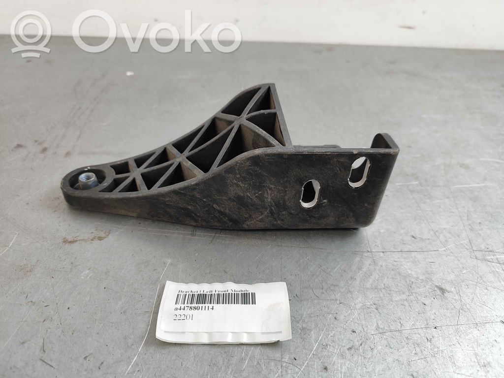 Mercedes-Benz Vito Viano W447 Radiator support slam panel bracket
