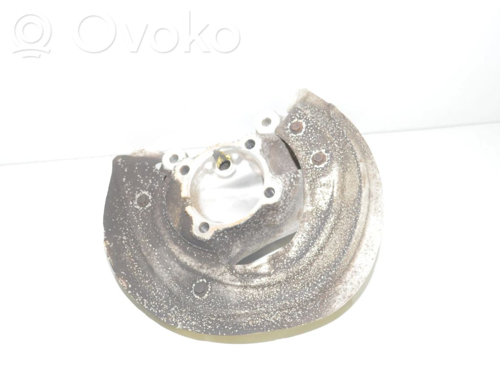 6792286 BMW 2 F22 F23 Priekinė stebulė, 9,00 € | RRR