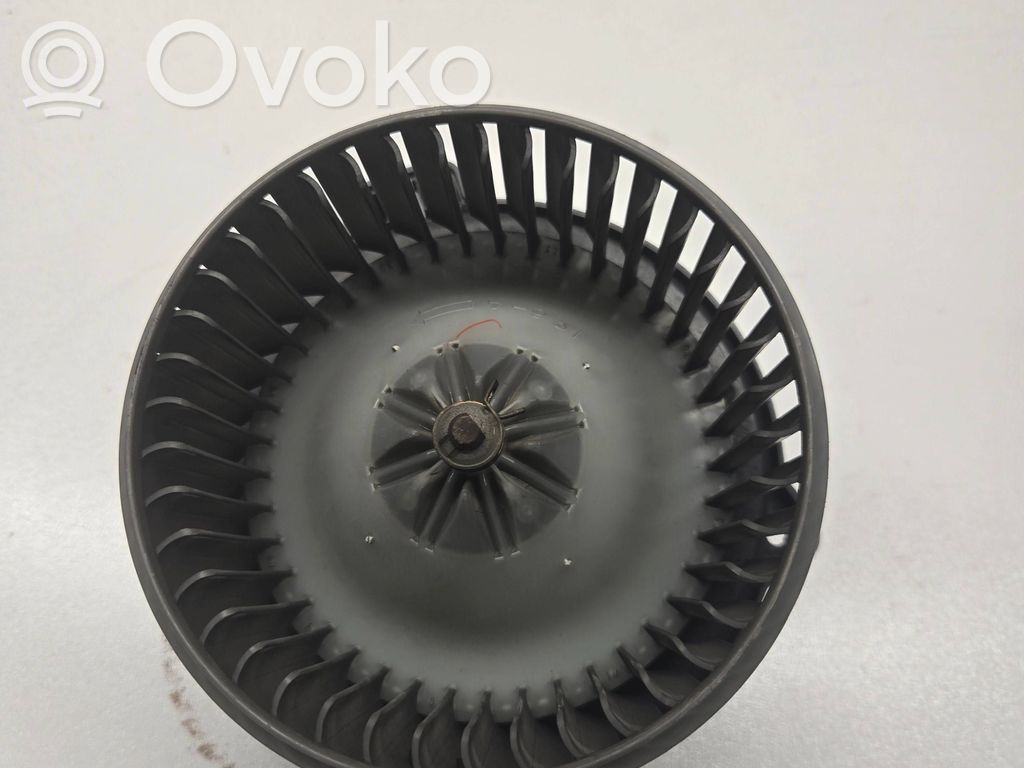 0130101601 Toyota Avensis T250 Lämmittimen puhallin, 39,93 € | OVOKO