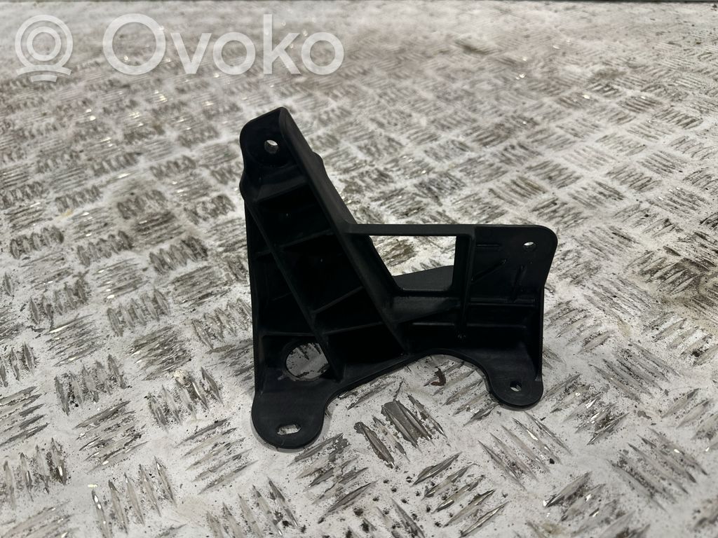 84168884 Chevrolet Corvette Fixation de radiateur, 35,00 € | OVOKO