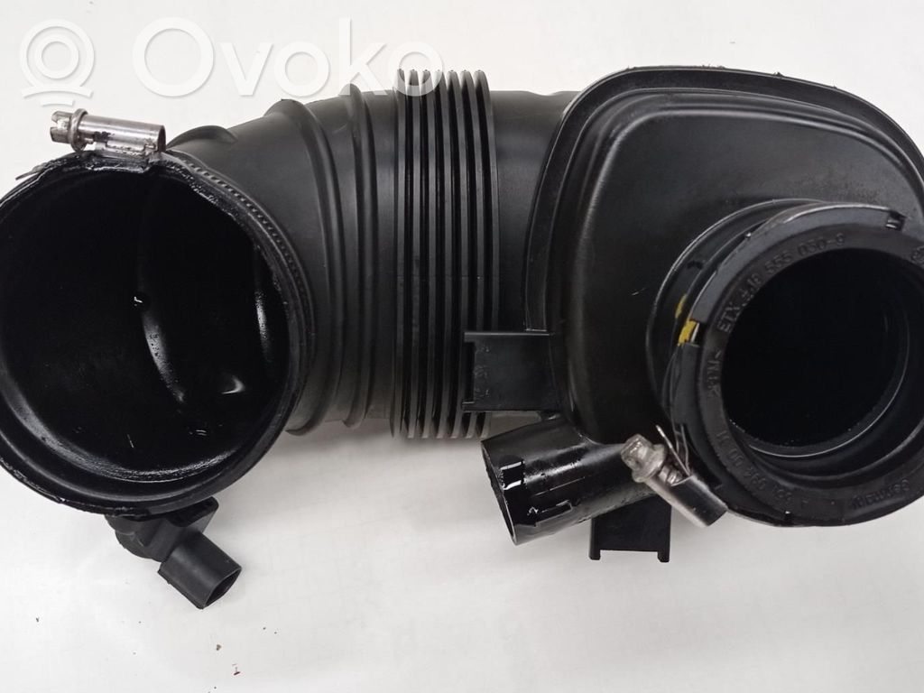 Oil fill pipe A6510900437