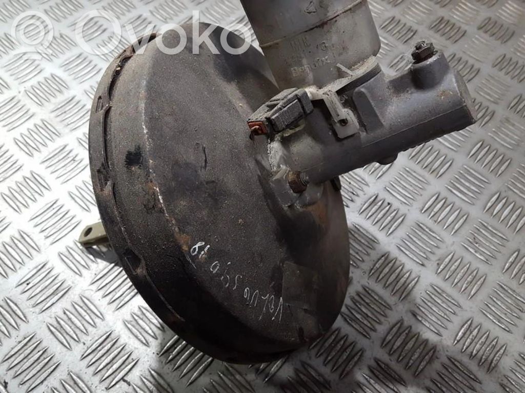 30857438 Volvo S40, V40 Jarrutehostin, 29,00 € | OVOKO