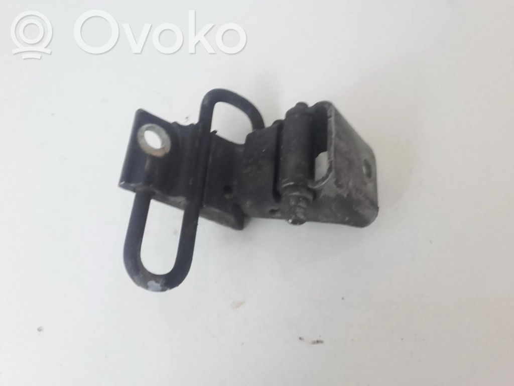 Audi A3 S3 8P Charnière inférieure de porte arrière