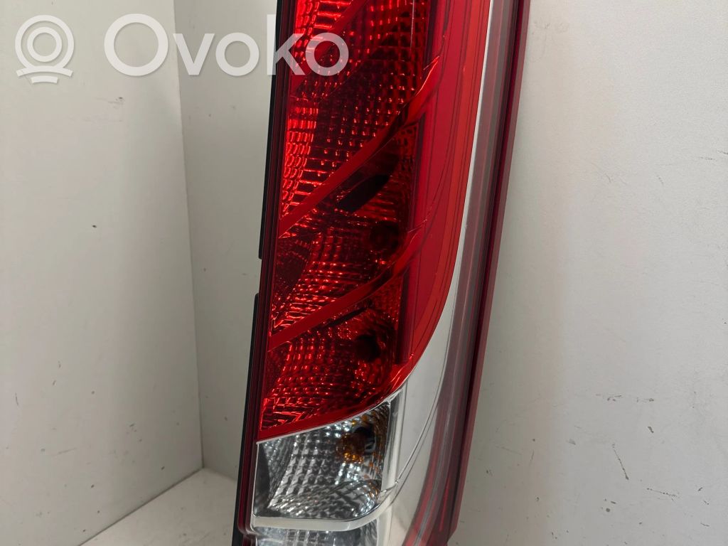5801523221 Iveco Daily 6th gen Rear/tail lights, €197.75 | RRR