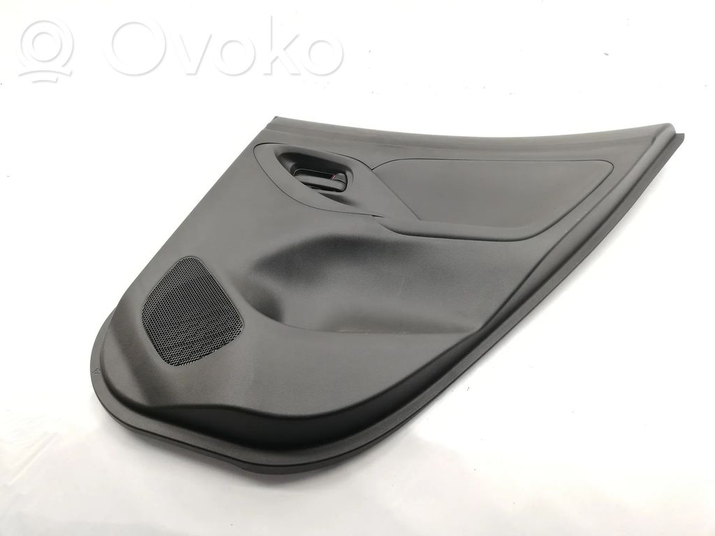 676300DF20 Toyota Yaris Cross Kit intérieur, 420,00 € | OVOKO