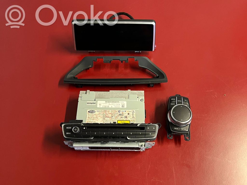 6821148 BMW X1 F48 F49 Radio/CD/DVD/GPS head unit, €70.00 | RRR