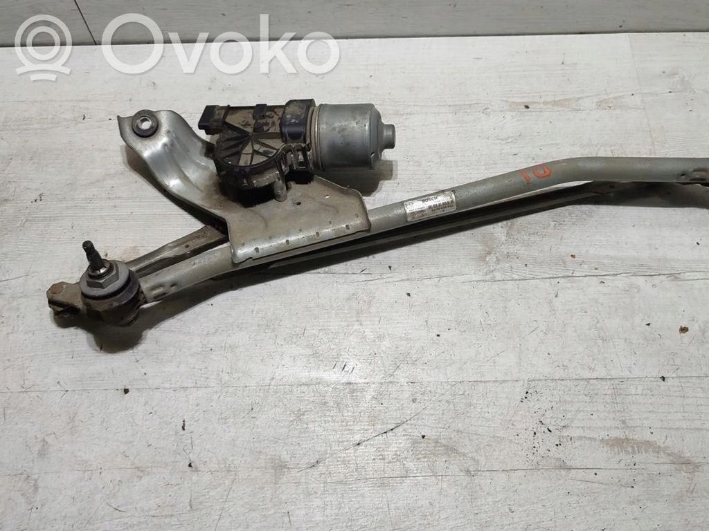 8200619512 Dacia Duster Motorino del tergicristallo, 46,00 € | OVOKO