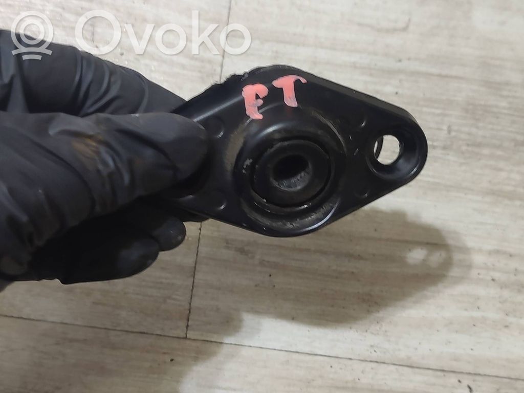 2K0843639H Volkswagen Caddy Sliding door check strap stopper, €10.00 | RRR