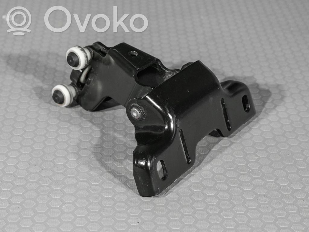 A9107630100 Mercedes-Benz Sprinter W907 W910 Sliding door lower roller ...
