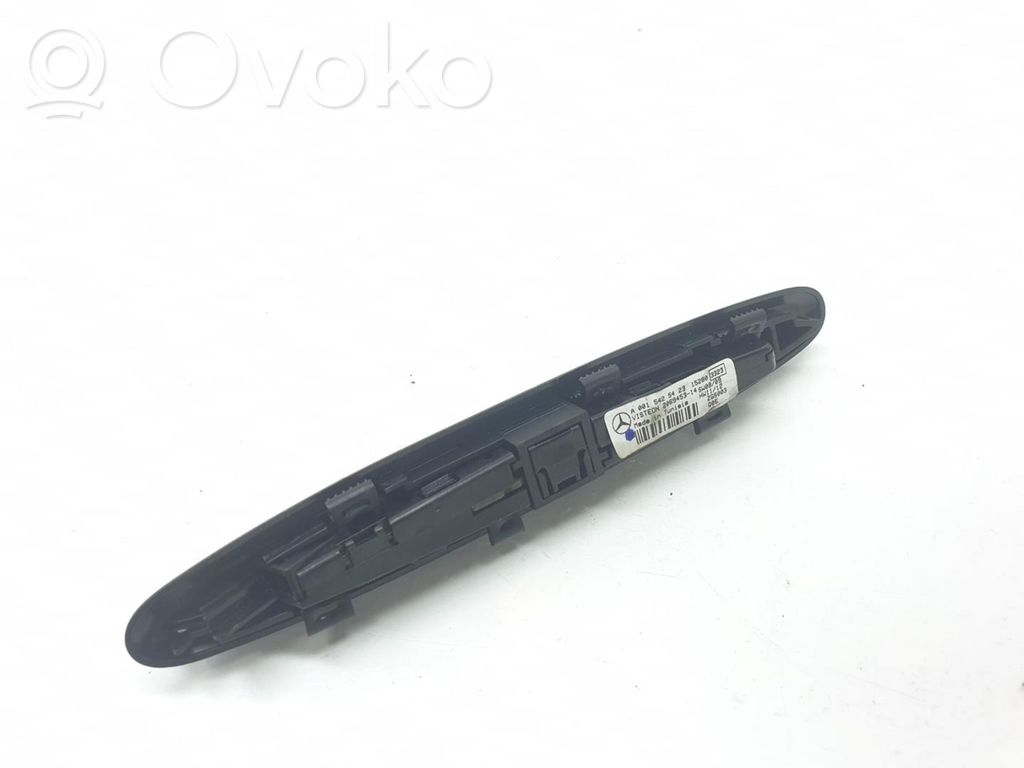 A0015425423 Mercedes-Benz C W204 Radion antenni, 72,60 € | OVOKO