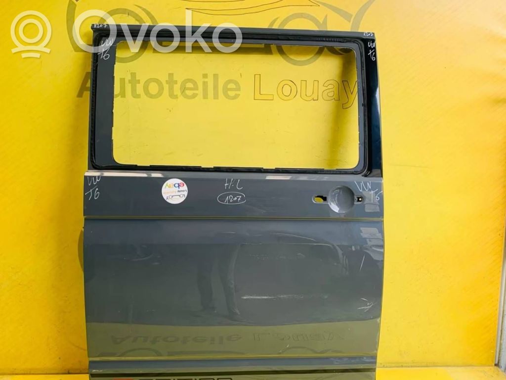 Volkswagen Multivan T6 Side sliding door, €270.00 | RRR