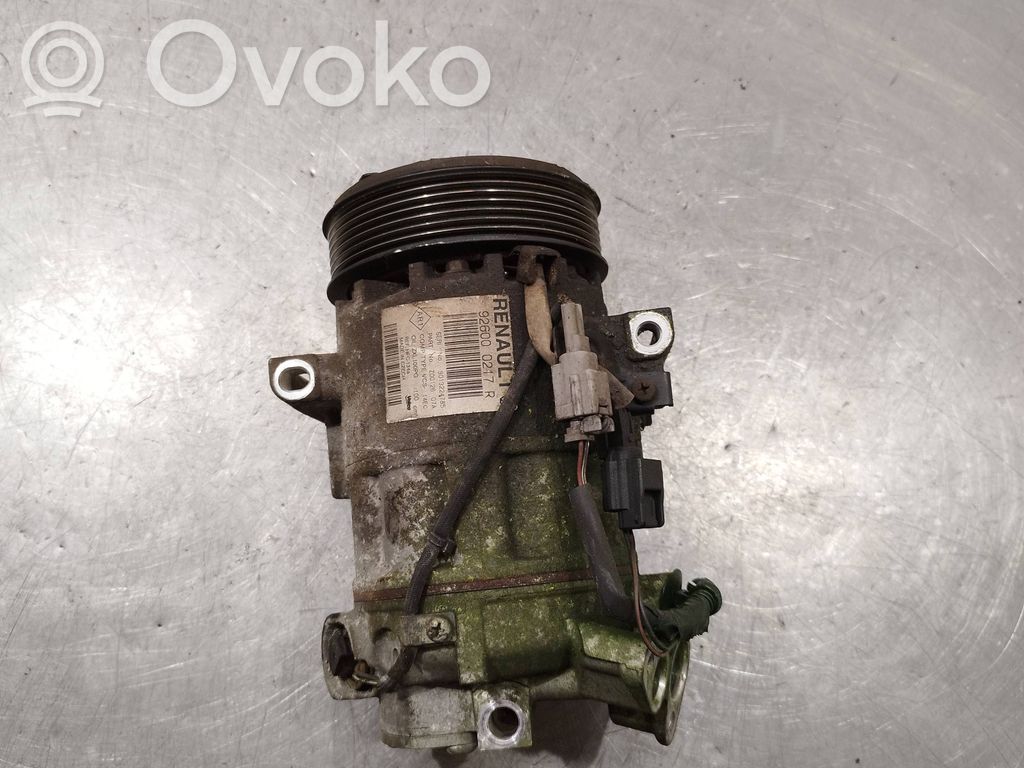 926000217R Renault Clio IV Ilmastointilaitteen kompressorin pumppu (A/C ...