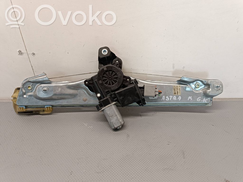 13406677 Opel Astra K Rear window lifting mechanism without motor, €52. ...