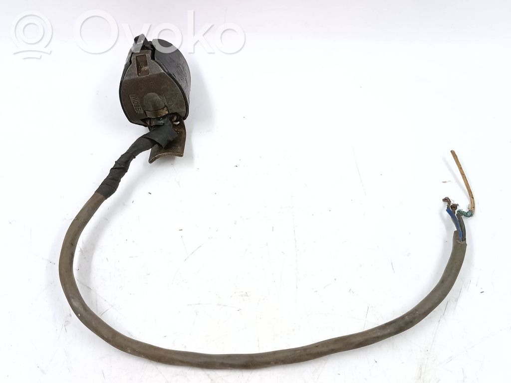 394071 Moskvich 412 Jännitteenmuunnin/vaihtosuuntaaja, 99,00 € | OVOKO