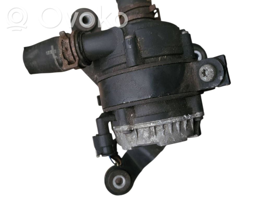 04L965567A Audi A6 S6 C8 4K Electric auxiliary coolant/water pump, €75. ...
