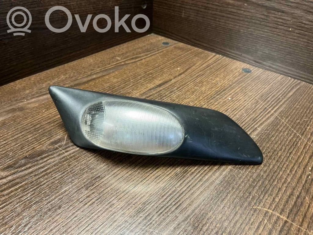 500322577 Iveco Daily 3rd gen Front bumper turn signal, €24.00 | RRR