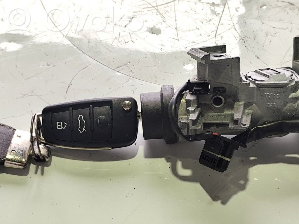 1K0905851B Audi A3 S3 A3 Sportback 8P Moottorin start-stop-painike ...