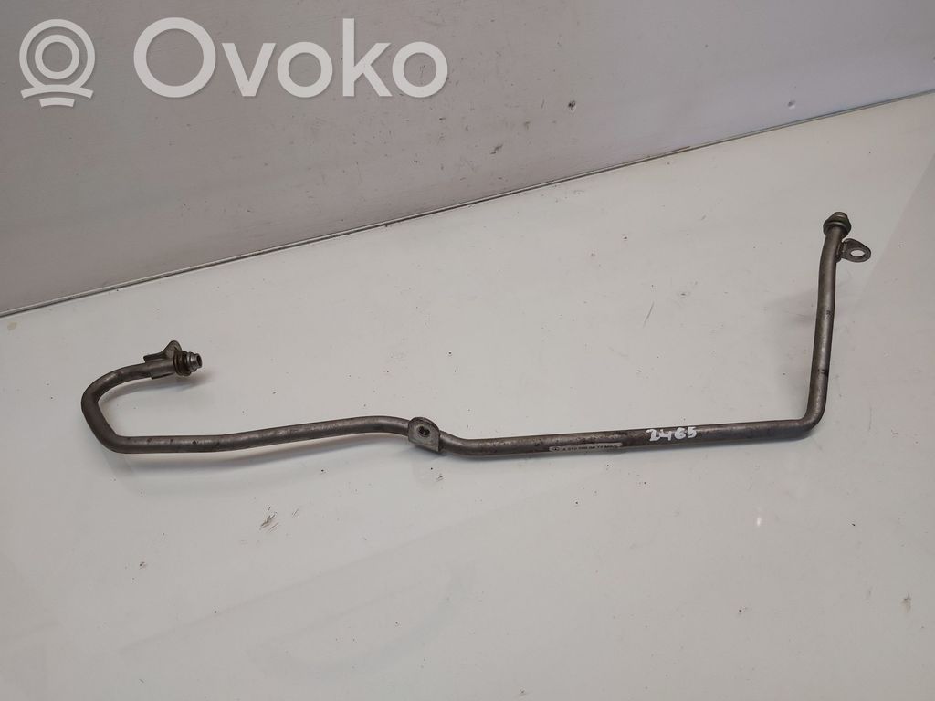 A2700900677 Mercedes-Benz CLA C117 X117 W117 Turboahtimen öljyletku, 8 ...