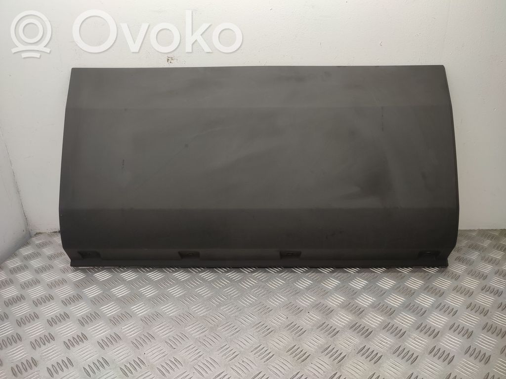 5801811685 Iveco Daily 6th gen Lokasuojan lista (muoto), 44,55 € | OVOKO
