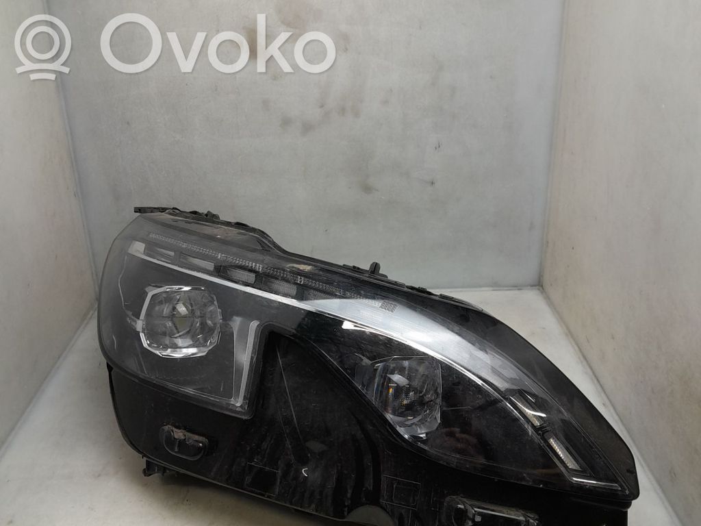 1674017980 Peugeot 3008 II Phare frontale, 892,50 € | OVOKO
