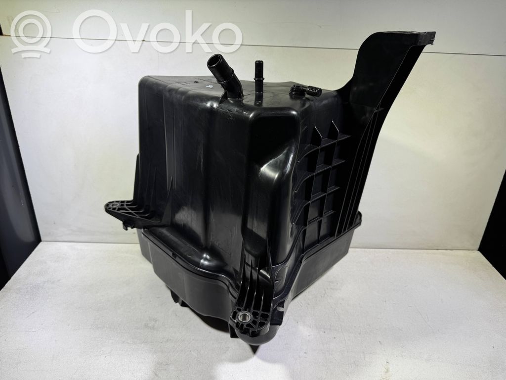 A9104700000 Mercedes-Benz Sprinter W907 W910 AdBlue liquid reservoir, € ...