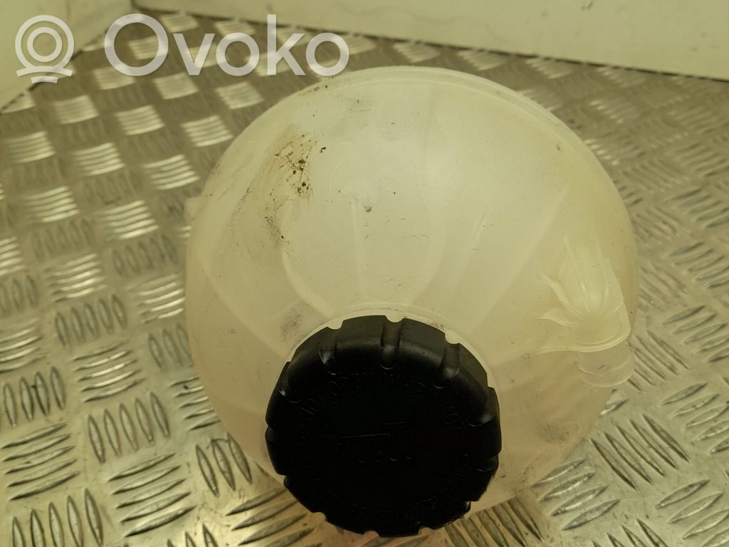 A9105010400 Mercedes-Benz Sprinter W907 W910 Coolant expansion tank ...