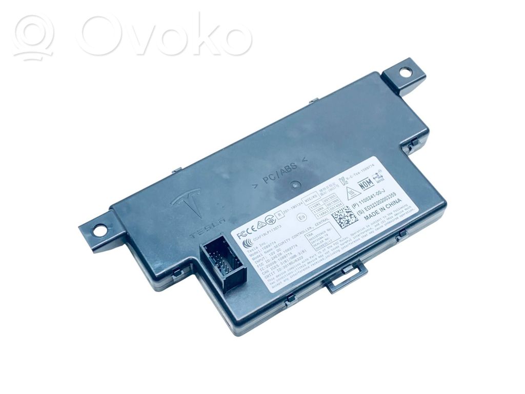 110024100J Tesla Model Y Unité de commande / module de verrouillage ...