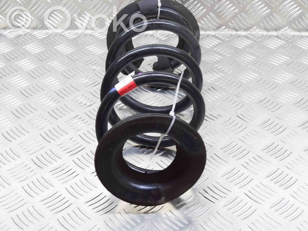 1044472-01-E Tesla Model 3 Rear coil spring rubber mount, €58.07 | RRR