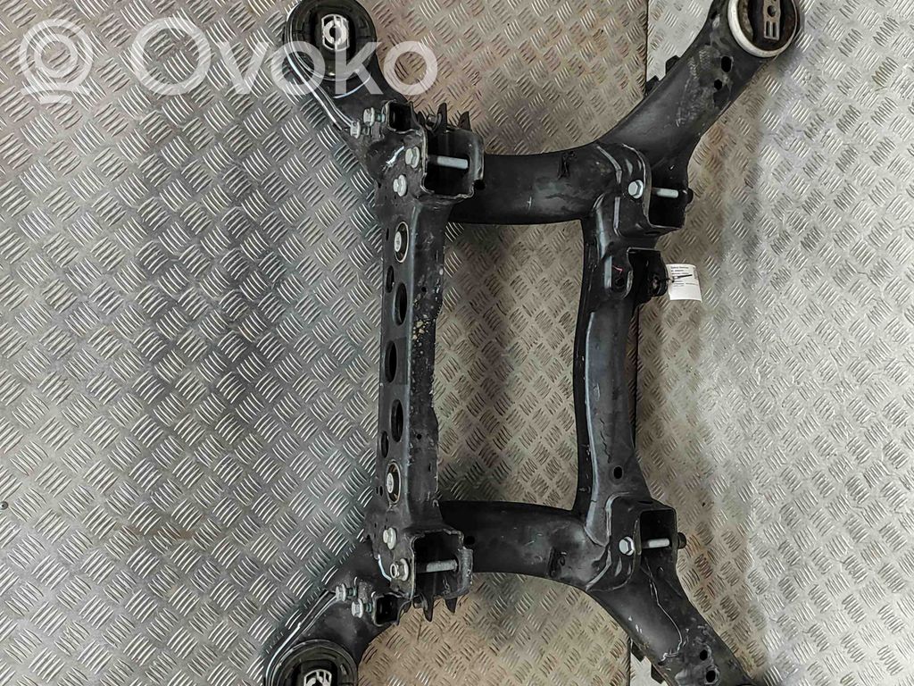 A1673500000 Mercedes-Benz GLS X167 Berceau moteur, 368,00 € | OVOKO