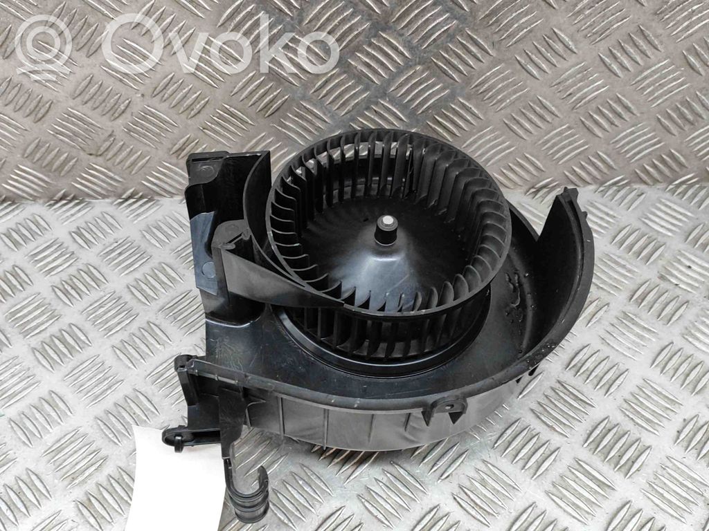 9382861 BMW i4 Pulseur d'air habitacle, 34,00 € | OVOKO