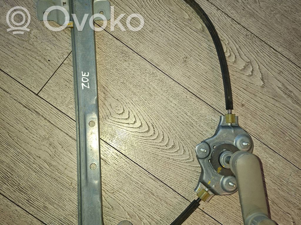 827208515R Renault Zoe Rear window lifting mechanism without motor, €35 ...