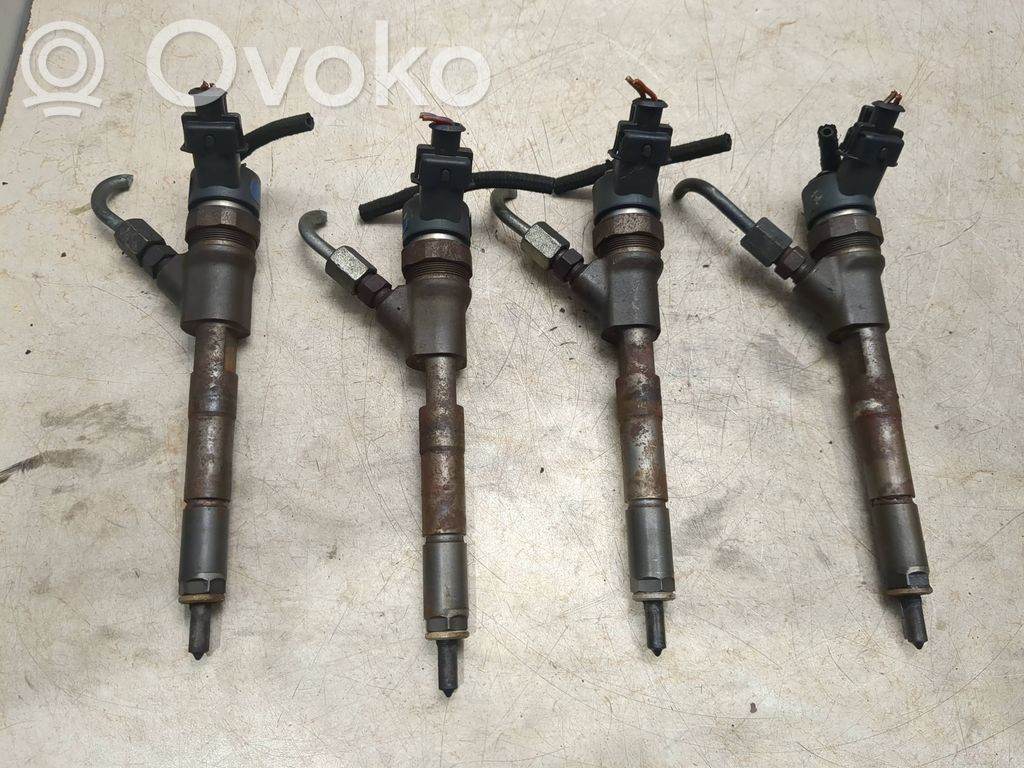 0445110085 Toyota Yaris Kit d'injecteurs de carburant, 80,00 € | OVOKO