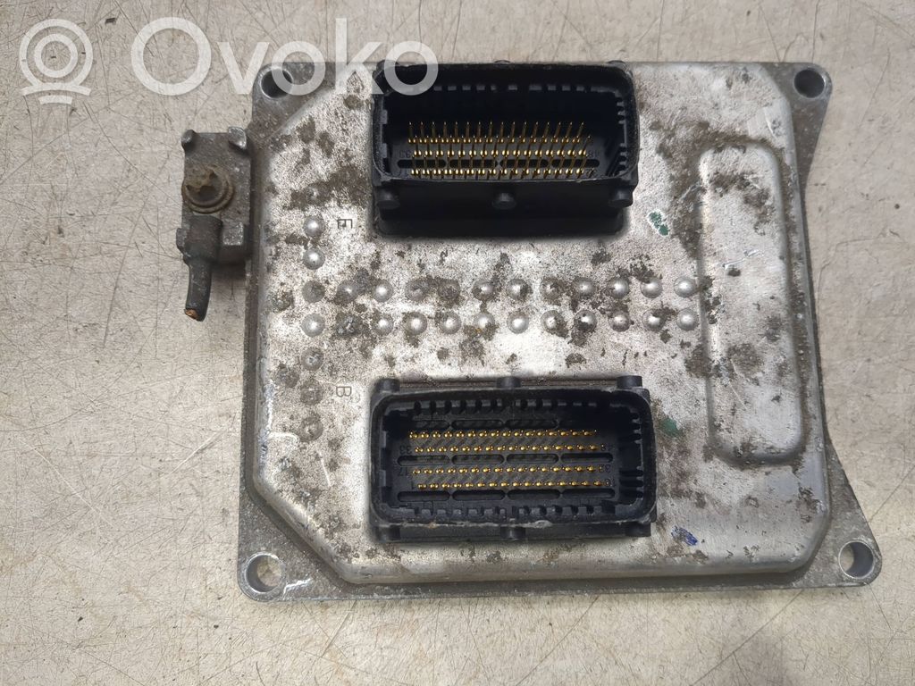 55355631 Opel Corsa D Calculateur moteur ECU, 3,80 € | OVOKO