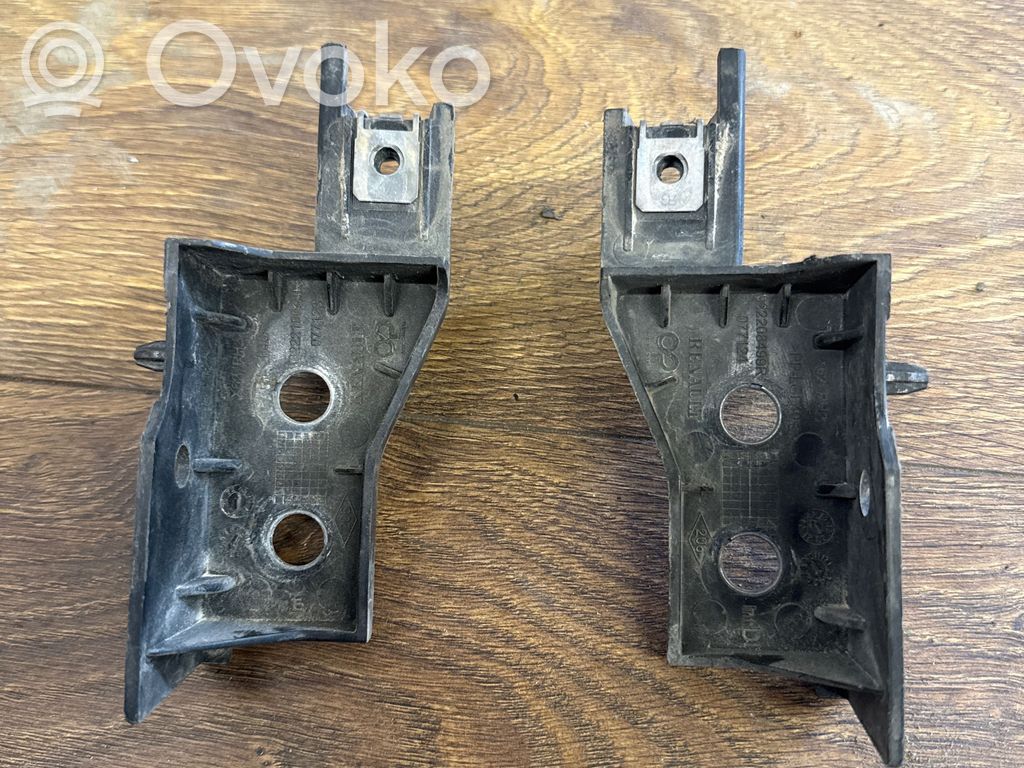 622208499r Renault Master III Support phare frontale, 68,60 € | OVOKO