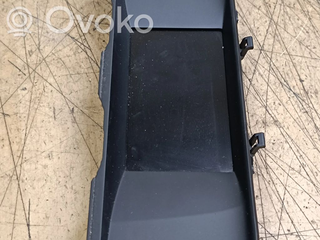 928497301 BMW 5 F10 F11 Screen/display/small screen, €100.00 | RRR