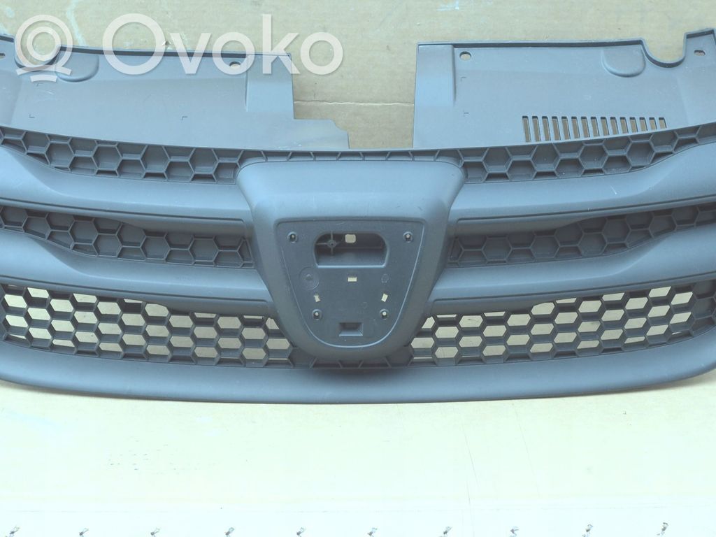 623103971R Dacia Sandero Grille de calandre avant, 35,29 € | OVOKO