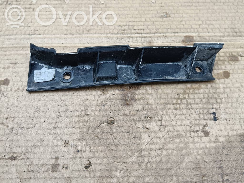 Jaguar X-Type Support de montage de pare-chocs avant