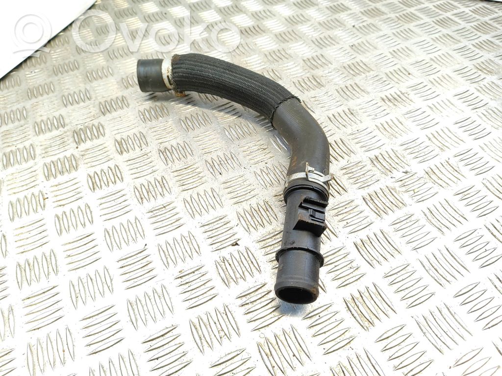 Nissan Qashqai Engine coolant pipe/hose