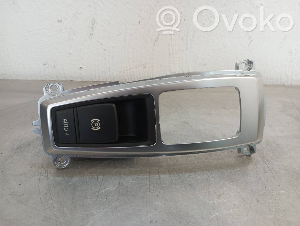 9148508 BMW X5 E70 Käsijarrun/pysäköintijarrun kytkin, 10,00 € | OVOKO