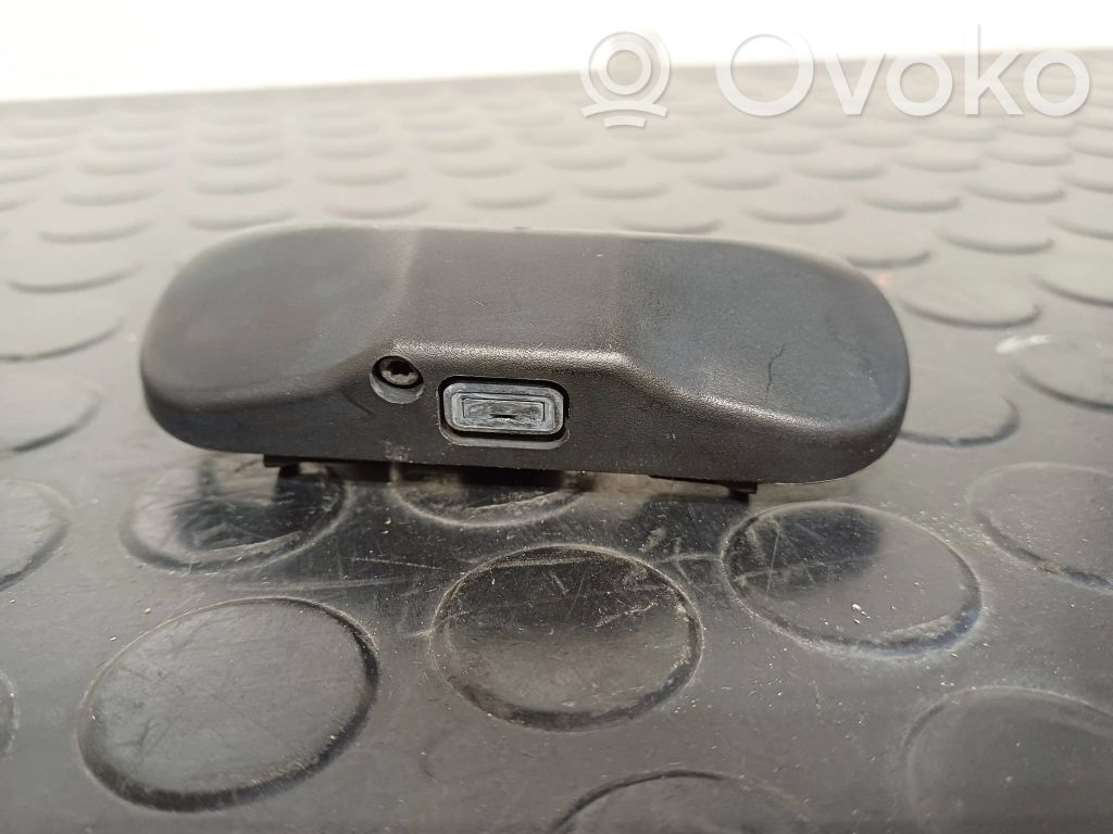 5M0955986C Volkswagen PASSAT B8 Windshield washer spray nozzle, €5.11 | RRR