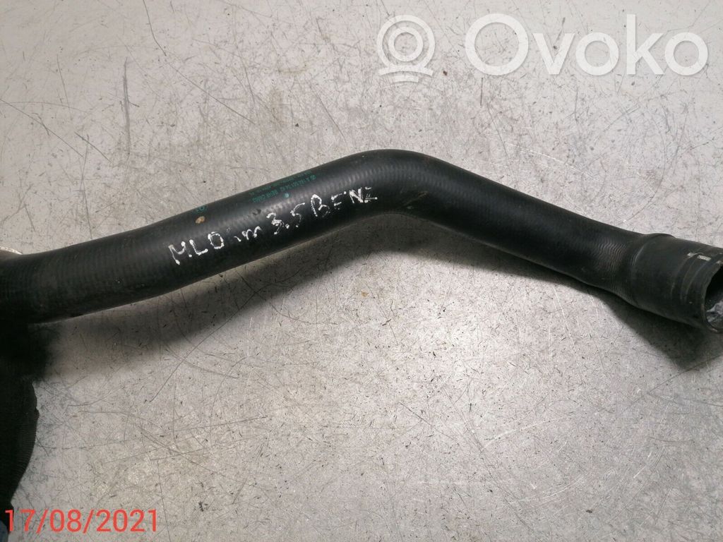 ADT17772 Mercedes-Benz ML W164 Tuyau de liquide de refroidissement ...