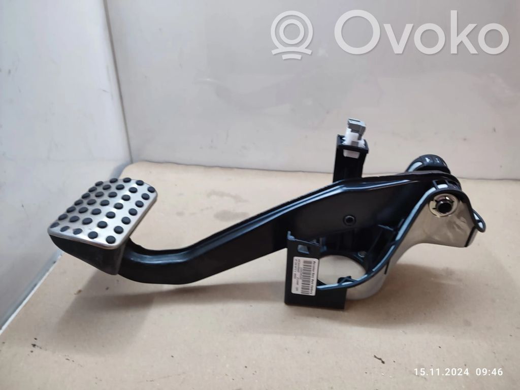 A2042902101 Mercedes-Benz E W212 Pédale de frein, 13,83 € | OVOKO