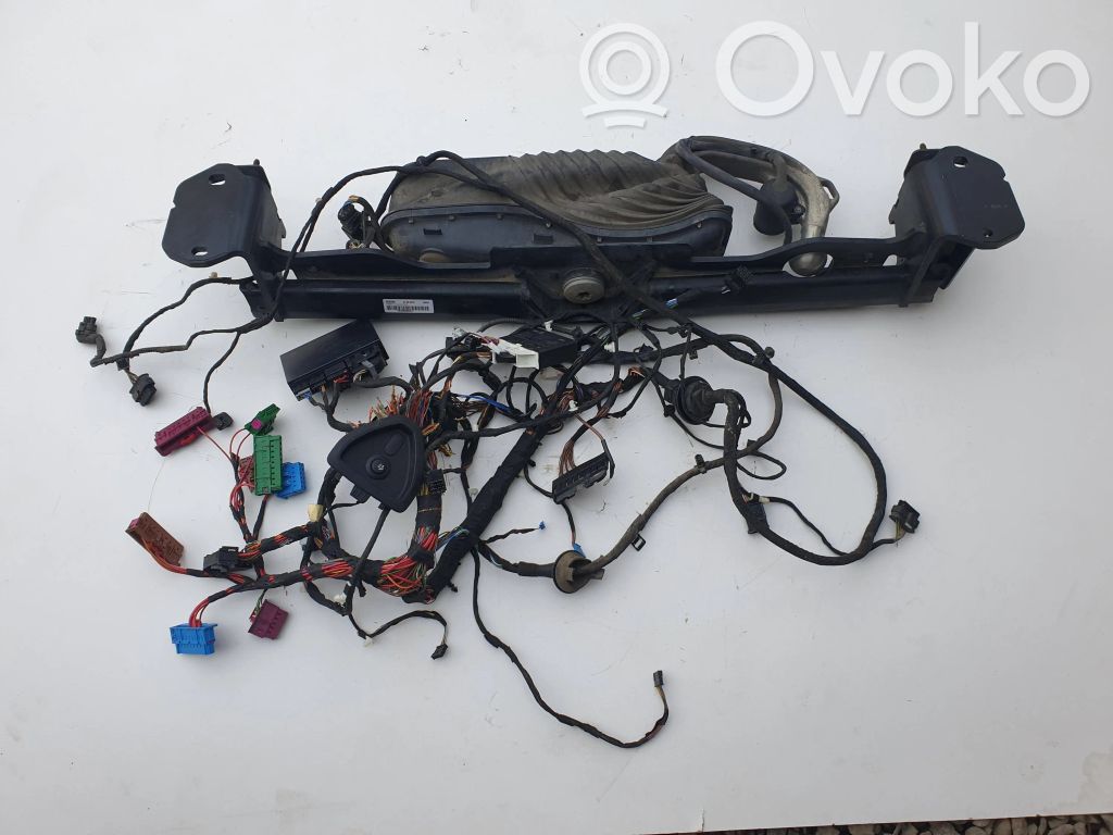 303390600041 BMW M5 F90 Tow bar set, €894.12 | RRR