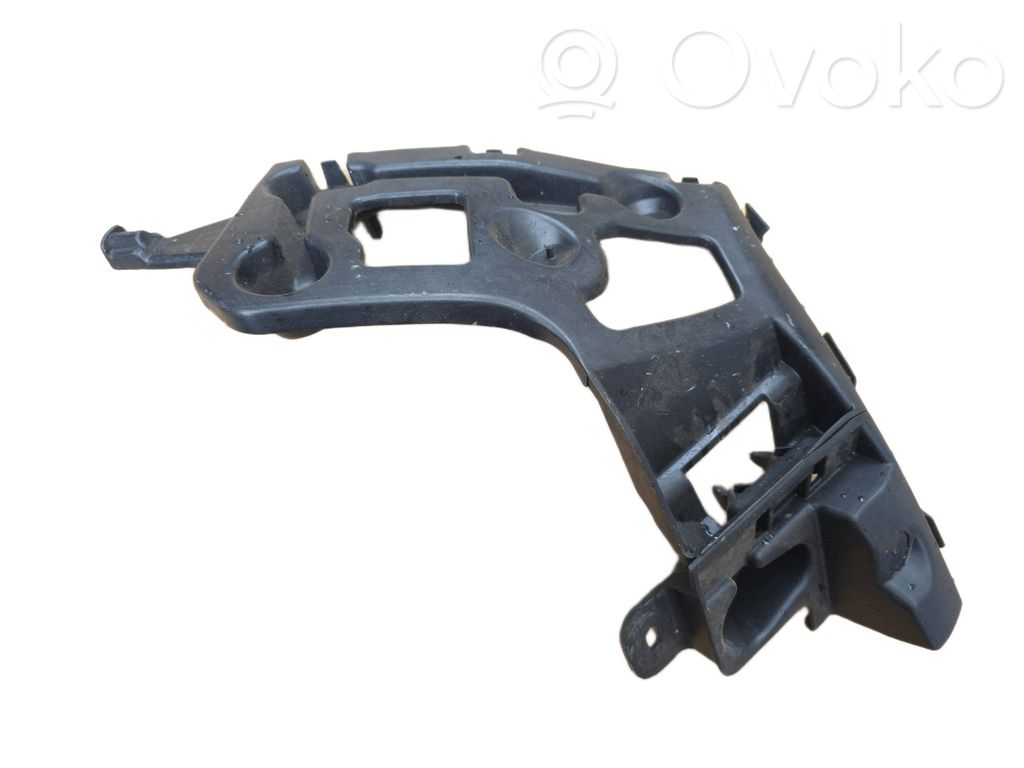 852233250R Renault Captur Rear bumper mounting bracket, €11.76 | RRR